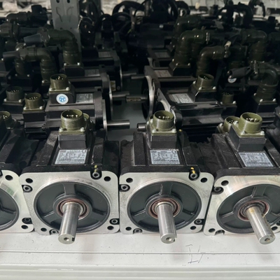 议价汇川620N系列1kw伺服电机IS620NS7R6I ISM维修