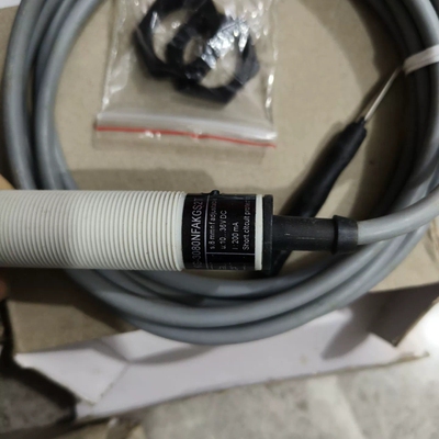 德国IFM易福门KG5067电容式接近开关，型号KG-308议价