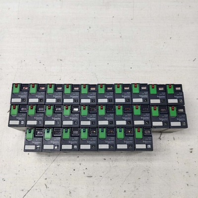 议价九九新可以充新使用的RXM3AB2P7中间继电器