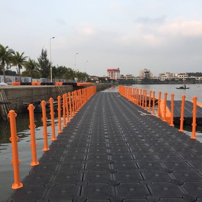 龙舟码头平台水上浮筒游艇塑料浮箱浮筒摩托艇泊位钓鱼平台