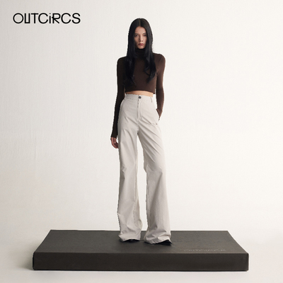 OUTCiRCS分割剪裁微喇叭裤西装裤