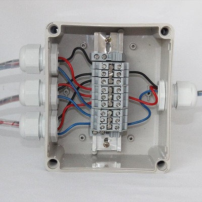 200x150x100mm防水接线盒1进3出电缆过线工控盒9位6平方分线端子
