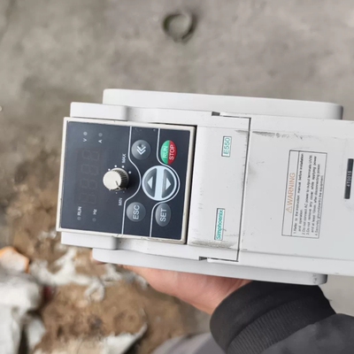 四方Simphoenix变频器E550-4T0015，1.5--议价商品