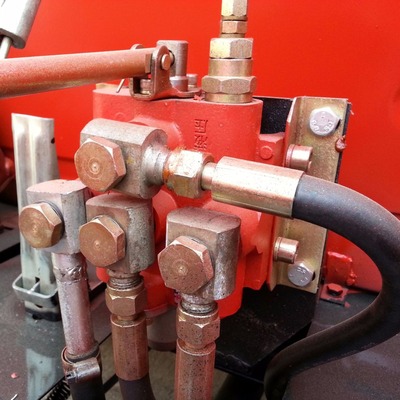 句容翻斗车弹簧钢板