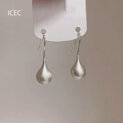 清冷感拉丝百搭耳环法式精致百搭