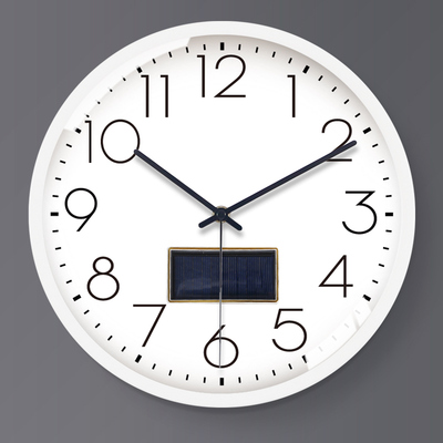 QJ太阳能电波钟简约挂钟客厅家用静音白挂表挂墙时钟表装饰
