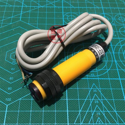E3F-DS100C1沪工CHIIB感应光电开关C4接近传感器OMKQN三线常开NPN