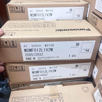 MSMF012L1V2M伺服电机 未开封 实物图片