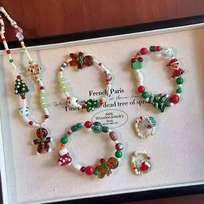 圣诞节氛围装饰小礼物串珠项链姜饼人手链甜美可爱毛衣链拍照道具