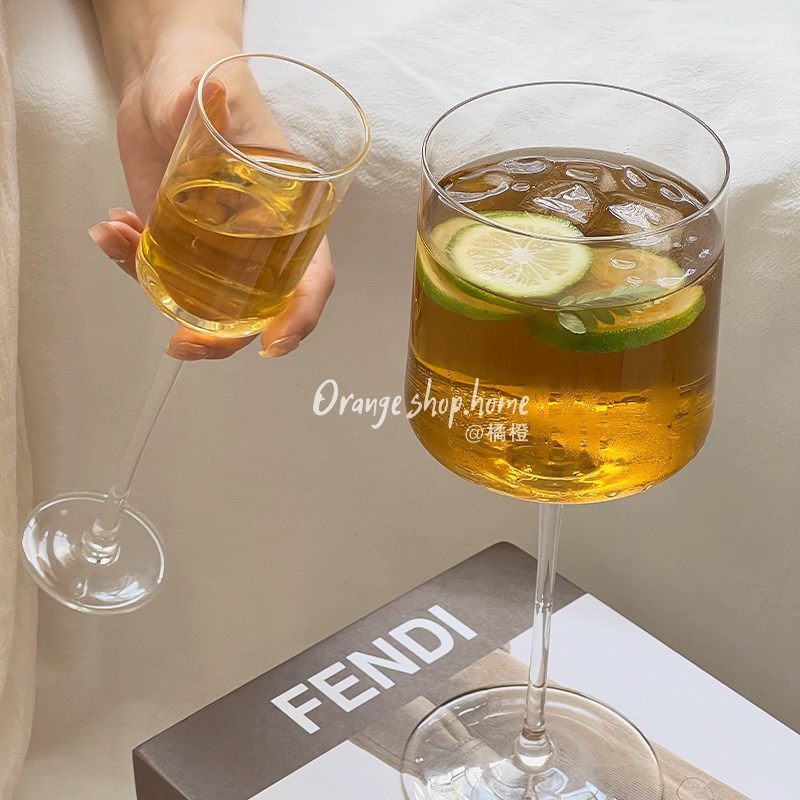 现代简约红酒杯细脚杯玻璃未枝酒行高脚杯白葡萄香槟酒杯家用杯子