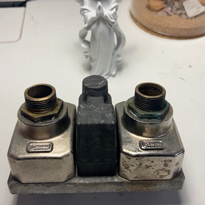 溢价-法式史陶比尔STAUBLI集水器RMI09JV法式组
