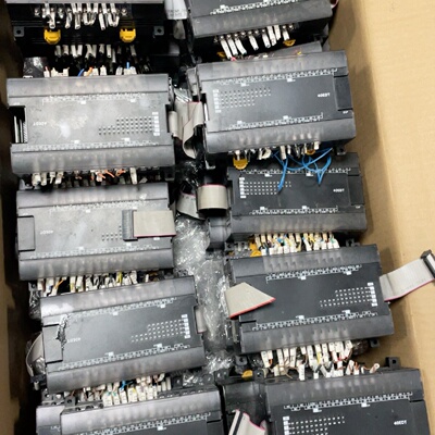 欧姆龙PLC扩展模块CP1W40EDT二手拆机成色漂亮-议价