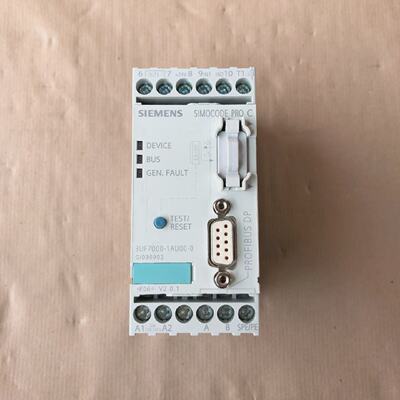 SIEMENS 3UF70001AU000 SIMOCODE PRO C MOTOR MANAGEMENT UNIT