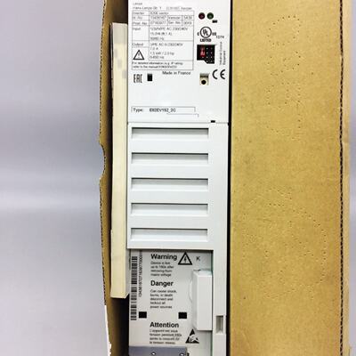 议价原装进口伦茨8200变频器E82EV152-2C E82EV152K2C 1.5KW 220V