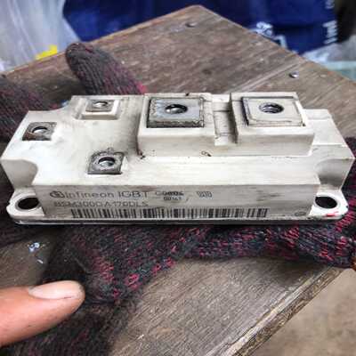 【议价】英飞凌BSM300GA170DLS三眼模块FZ600R1适用