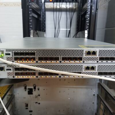 博科Brocade 7800光纤交换机，状态良好，适合企业网-议价