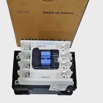 *New in Box* HYUNDAI HGR31NS AUXILIRY CONTACTOR COIL VOLTAGE