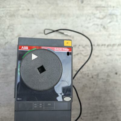 ABBTmax断路器1SDA096060R1塑壳断路