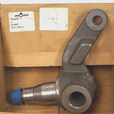 NEW UNISOURCE  CLARK AT6ML01 STEERING LH KNUCKLE CL129091  1