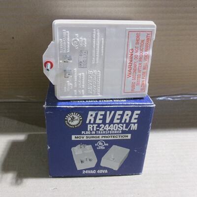 New Revere RT2440SLM PlugIn Transformer MOV Surge Protection