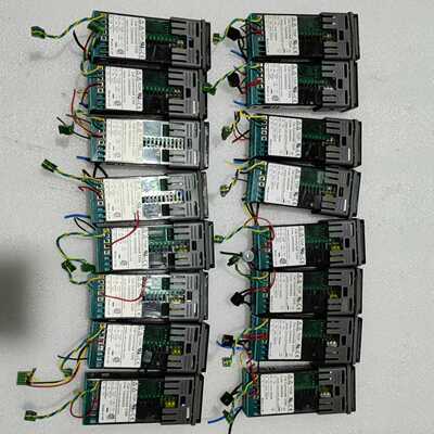 询价英国CalControls#3300，数显温度控制器