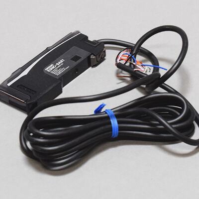 NEW OMRON  E3NCSA21  24 MONTHS WARRANTY