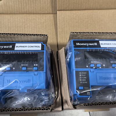 议价HoneywellRM7800L1012 RM7895A1014 RM7800L 1053 RM7840L 10
