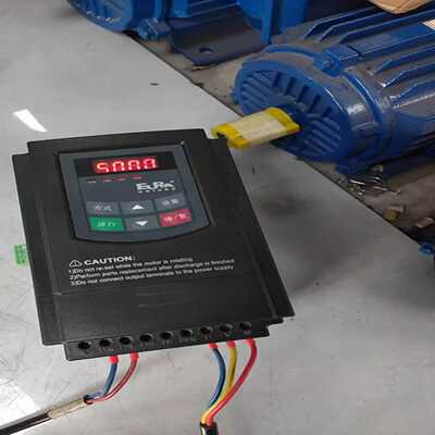 溢价-功用机械欧瑞变频器1.5KWE20I000015S2成色如图每