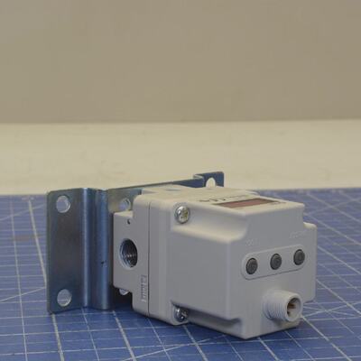380000545  REGULATOR ELECTROPNEUMATIC 0.5 MPA14RC24VDC  SMC