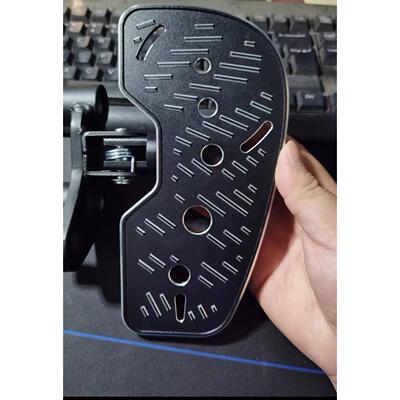 爵士捷DX250奔达黑旗500燎金吉拉300450巡航机车加宽大前脚踏板