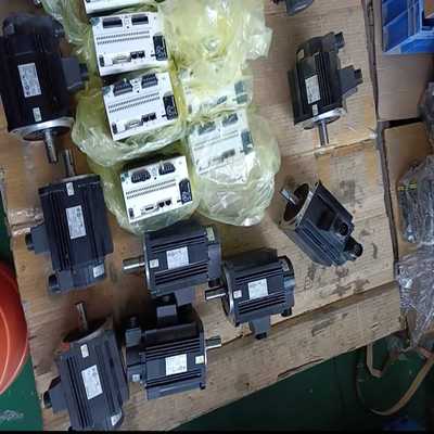 全新松下AC伺服驱动器，型号有MBDHT2510BA1和MA--议价商品