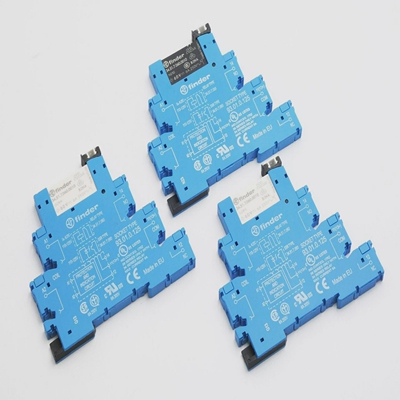 3xFinder34.51.7.060.0010Relais93.01.0.125Relaissockel