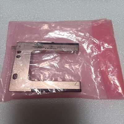 邦纳槽型光电SLM50P6Q ，，几乎未使用，功（电子设备）