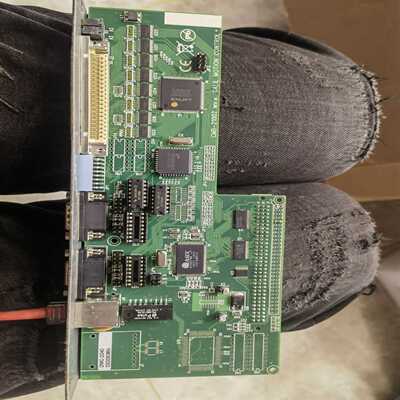 LCMX0640C3TN144C AX88796LF LVX~议价