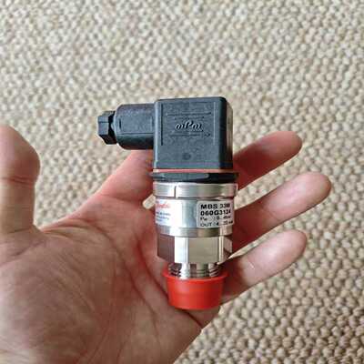 询价Danfoss压力传感器，MBS33M，060G3124，