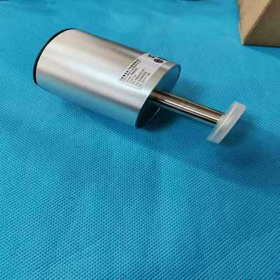 全新睿宝RBM350真空计，1000Torr功能包好，无包装--议价商品