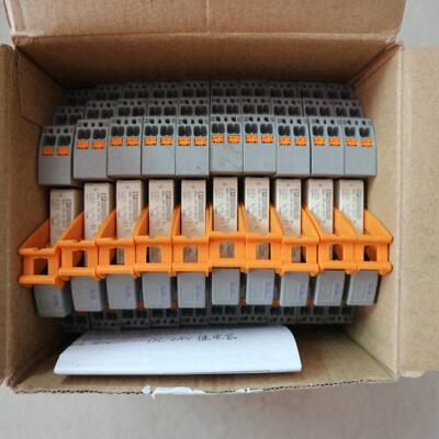全新 2961192 菲尼克斯继电器底座  RIF-1-BPT2X21 2900931 现货