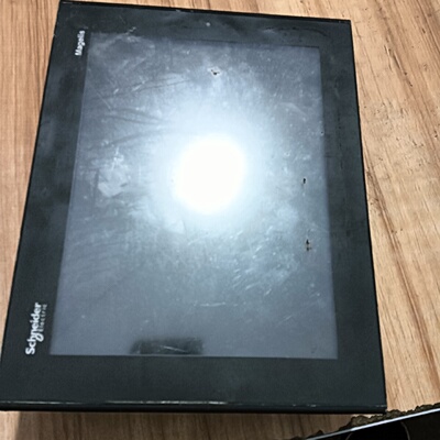 议价触摸屏XBT0RT5330屏当配件处理了议价