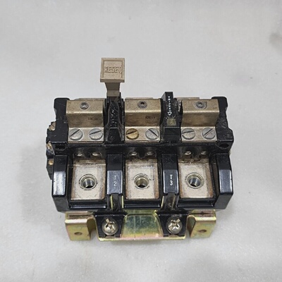 ALLEN BRADLEY CAT 592EOW16 OVERLOAD RELAY SER A