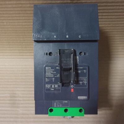 NEW Square D BGA BGA34070YYP 3 Pole 70 Amp Circuit Breaker I