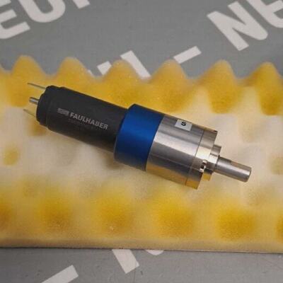 2342S024CR  FAULHABER  301S431  Mini moteur NEUF