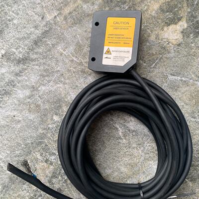 议价Senpum Pc2Ls030nN1 Laser Sensor Source From The Freight