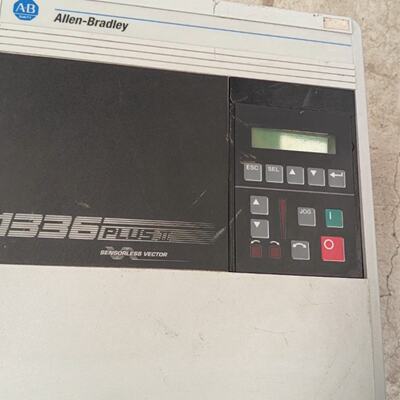 AB1336FBRF75变频器一台成色自定义面板外壳-议价