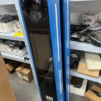 DS-TMC403-E 威视守蔚抓拍显示一体机  现-议价