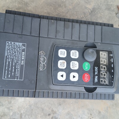 寻I安瑞吉变频器E6DF1.5GB2.2PB42.2KW