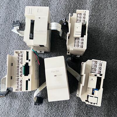 FX2N1HC   FX2N2DA    FX2N2A，议价商品
