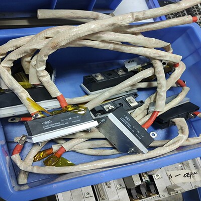 柳晶LJ-MD200A1600V   带线加30r~询价