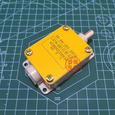 LX19001限位行程开关111滚轮开关 121自复位一开一闭刹车微动