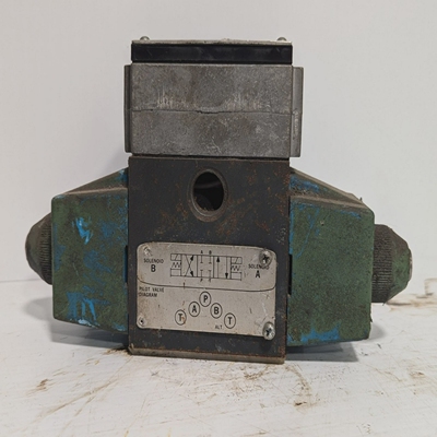 VickersDG4S4L-012C-B-60DirectionalSolenoidPilotValve95