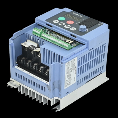 HitachiL200-004HFE298BT18380AR029Inverter0.4kW
